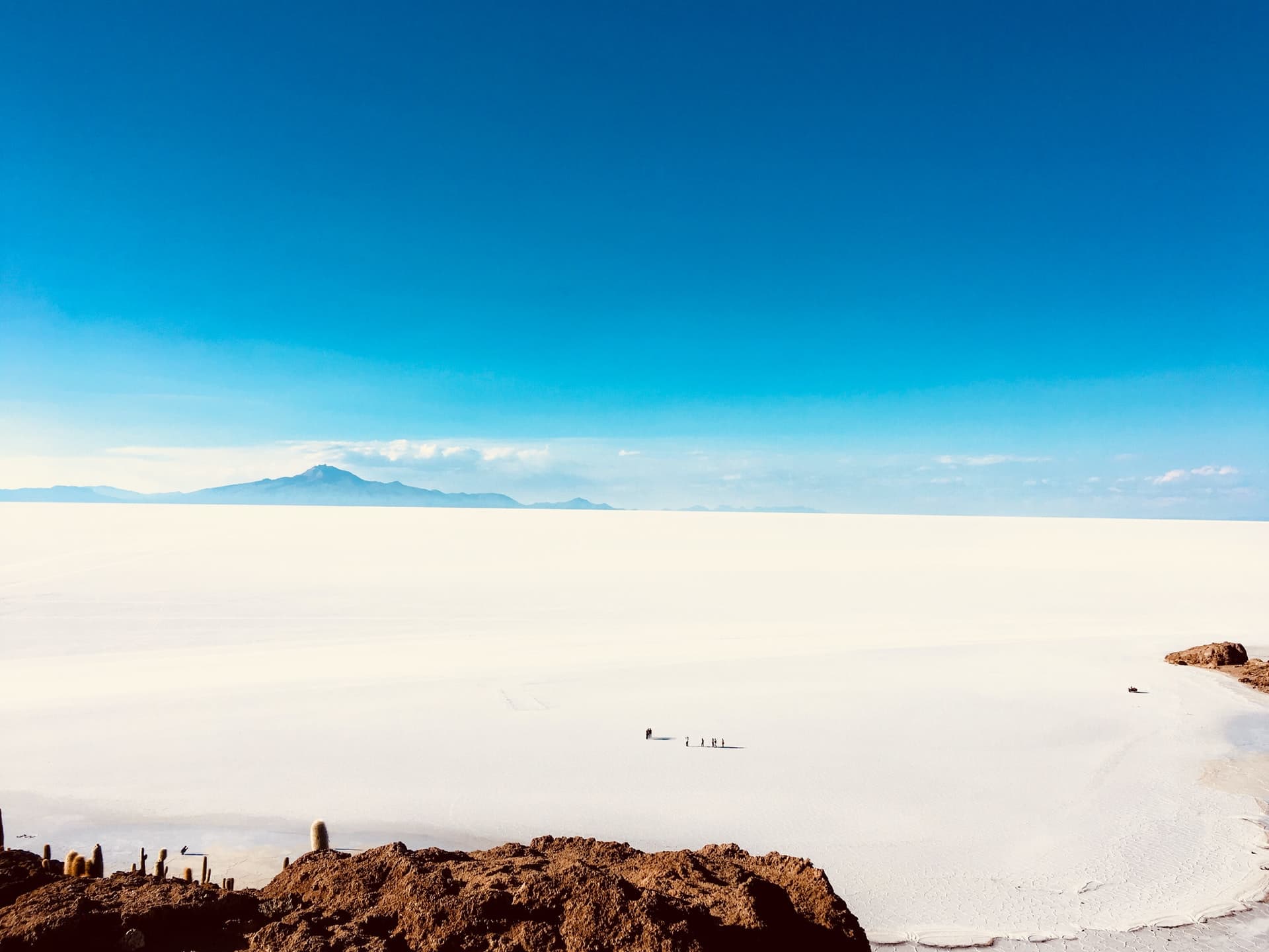 Você conhece o maior deserto de sal do mundo? Salar Uyuni, na Bolívia ...
