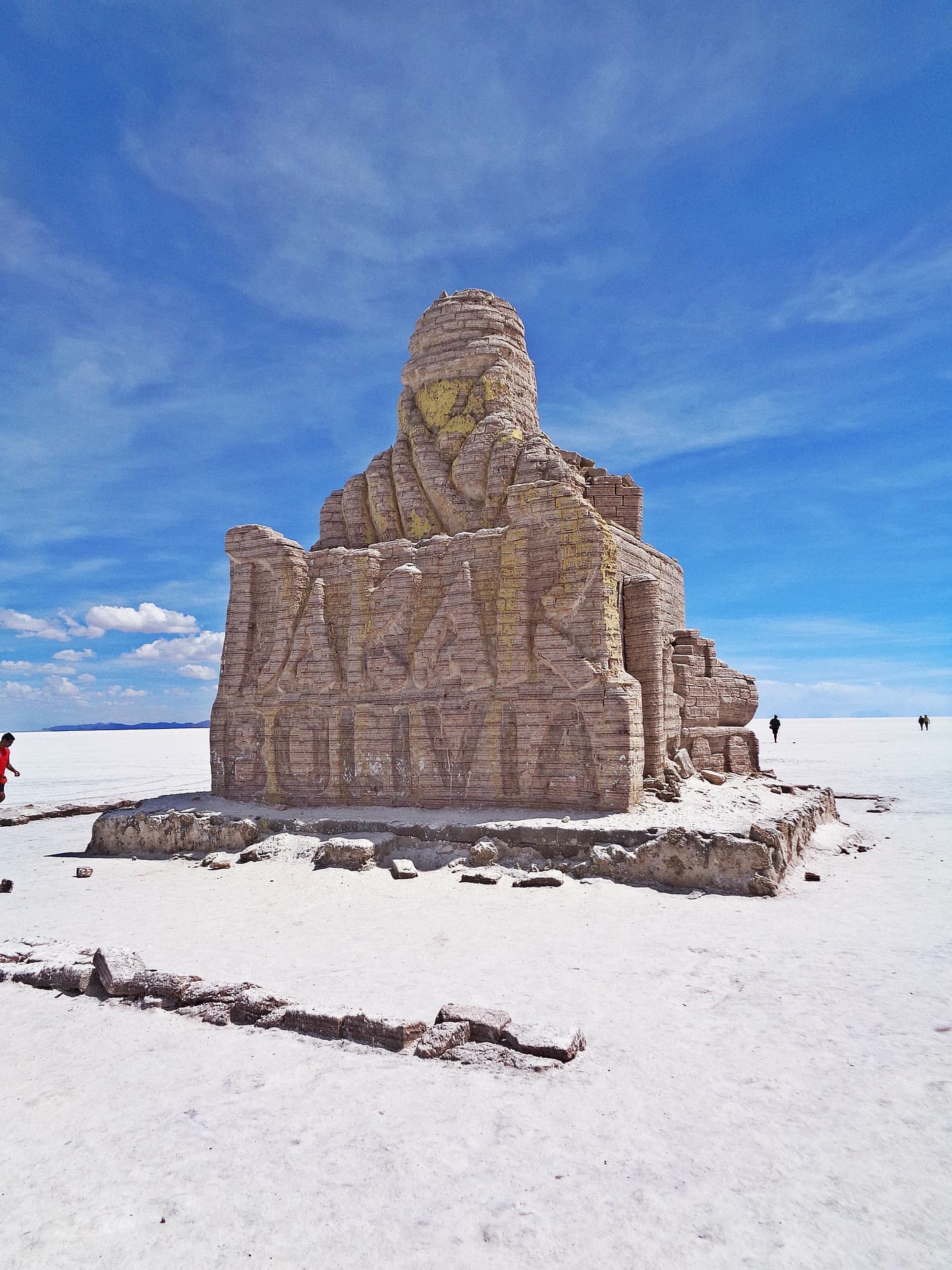 Você conhece o maior deserto de sal do mundo? Salar Uyuni, na Bolívia ...