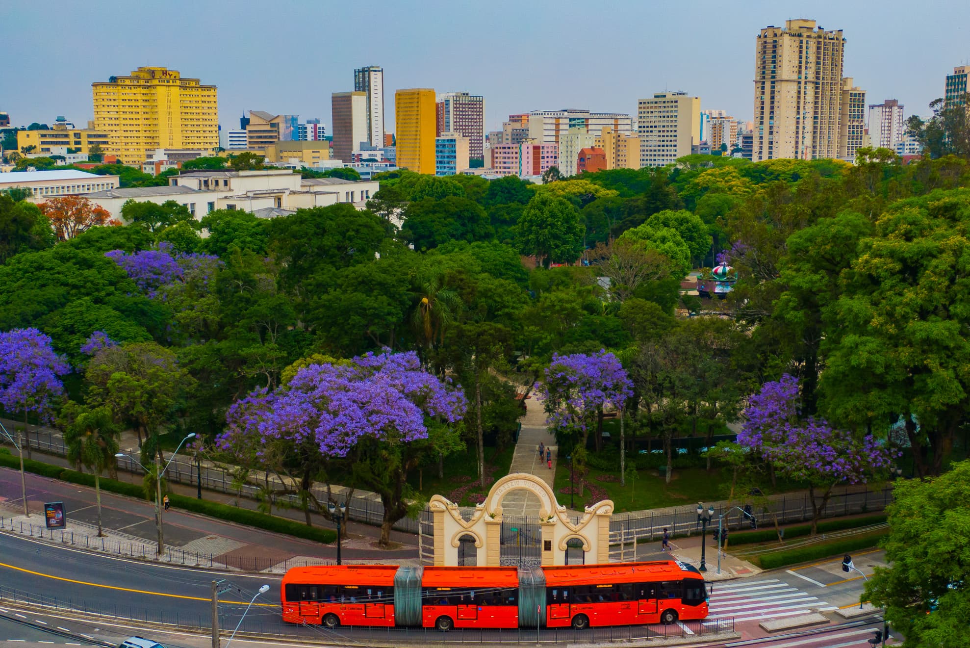 9 lugares para se divertir nas férias com crianças em Curitiba 🚸 ...